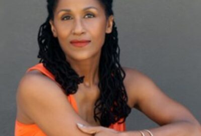 10 Best Female Audiobook Narrators of All Time - GoBookMart