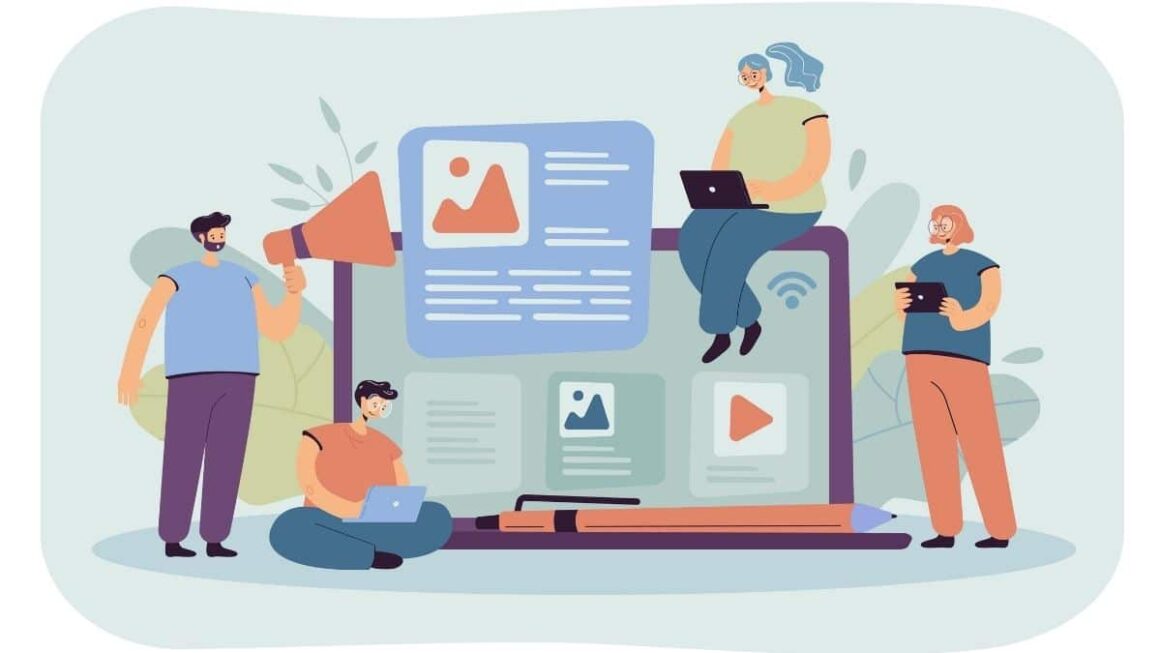 A Brief History Of Online Media / Digital Media - Gobookmart