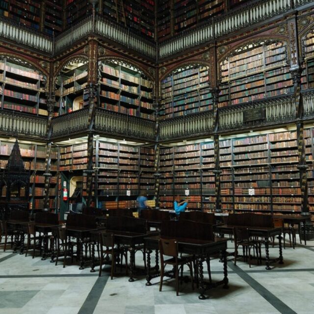 World's Best And Most Beautiful Libraries You Must Visit - GoBookMart
