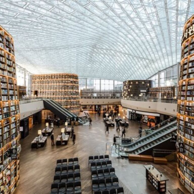 World's Best And Most Beautiful Libraries You Must Visit - Gobookmart