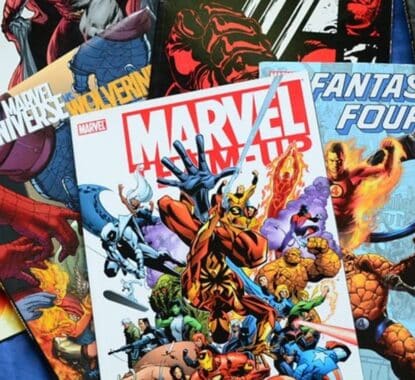5 Basic Differences Between Comics and Graphic Novels - GoBookMart
