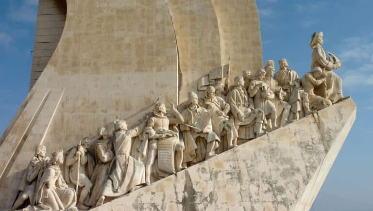 Major Historical Events on February 12- Today in History - GoBookMart